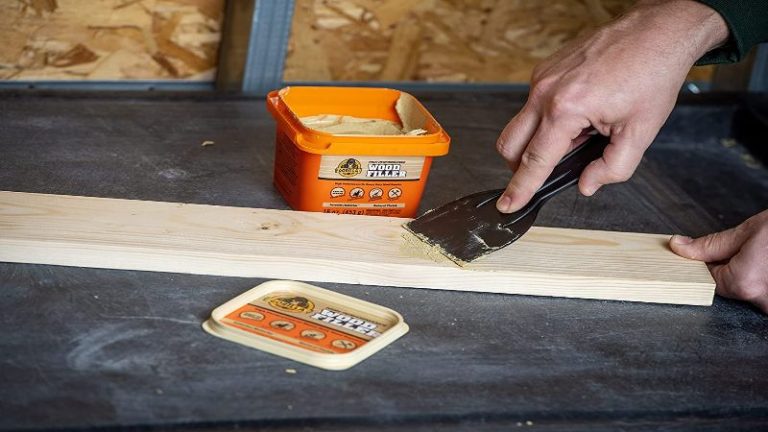 Wood Filler vs Spackle- 2 Best Compounds for Filling Holes and Gaps ...